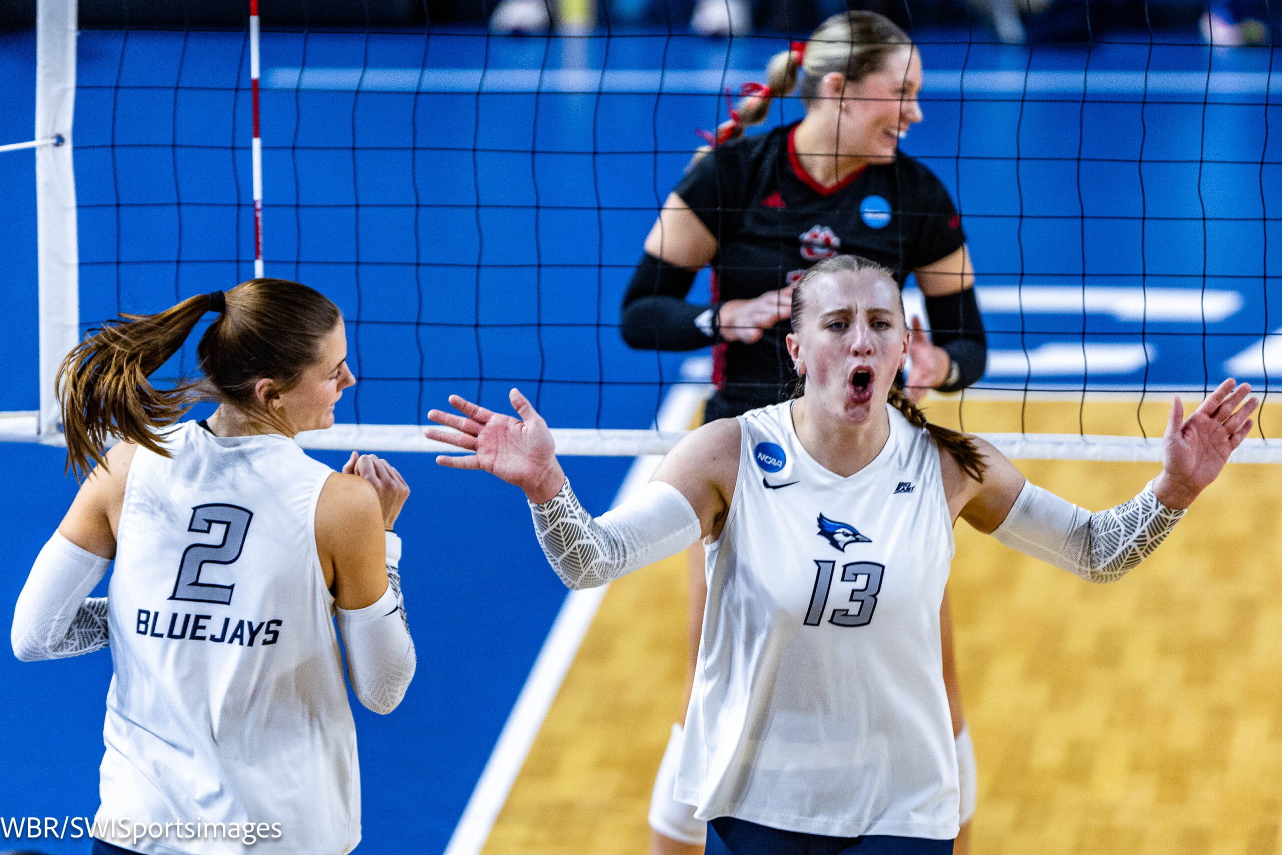 Creighton drills back-to-back champ Texas to advance to second Elite ...